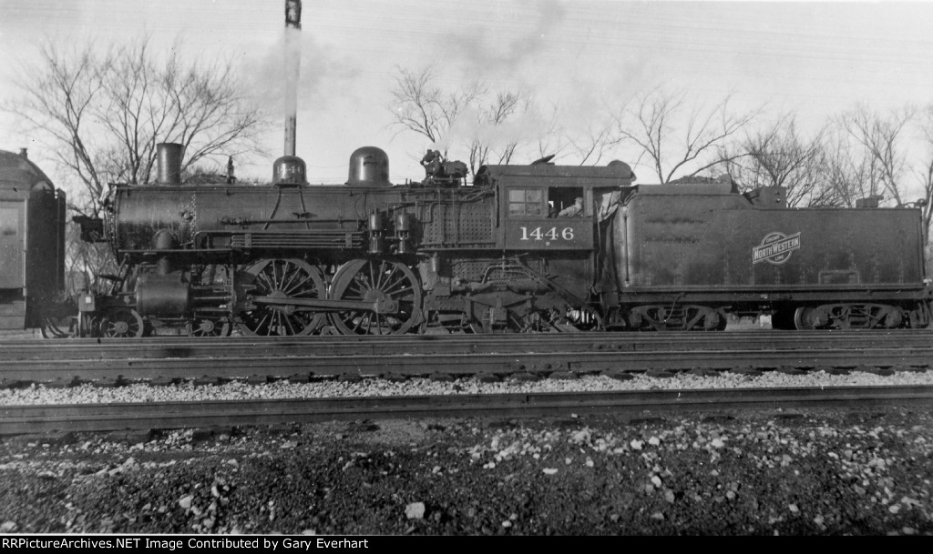 CNW 4-4-2 #1446 - Chicago & North Western